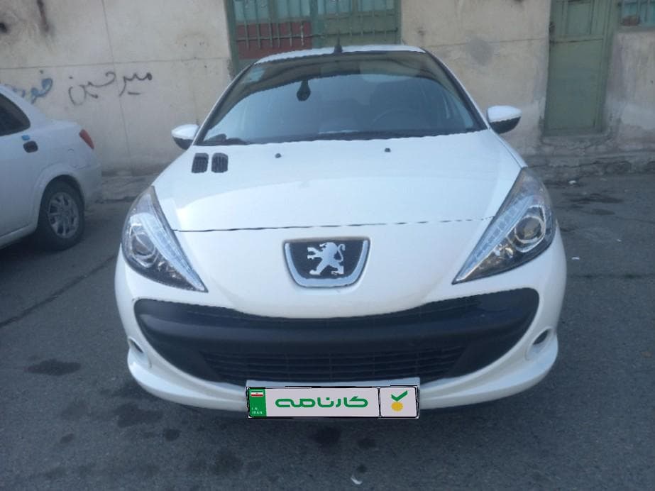 خرید و قیمت پژو 207i مدل 1401 ا دنده‌ای | ترب